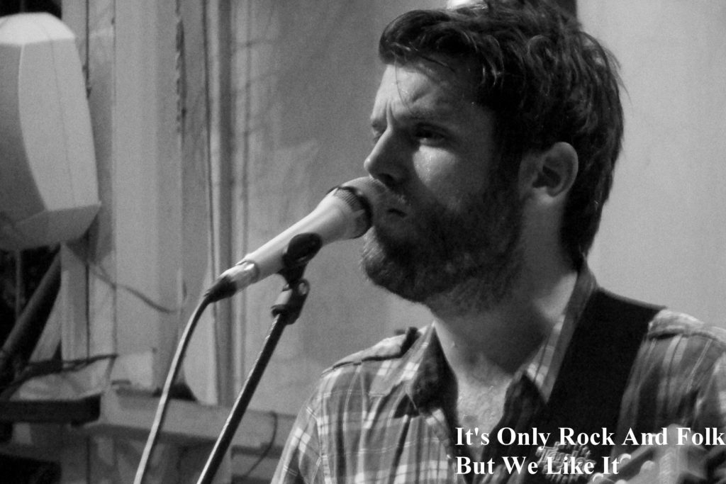 Ian Kelly ou le retour aux sources de la Folk Music.