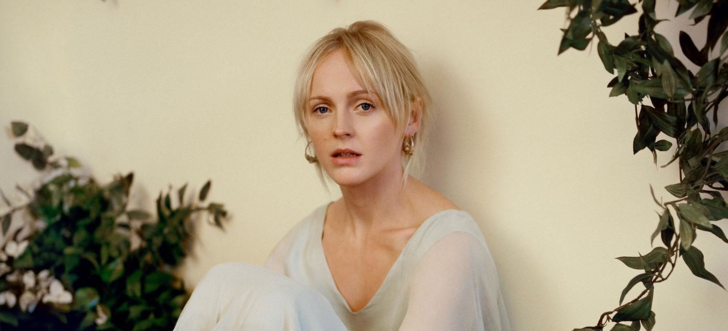 "Semper Femina" : féminité plurielle selon Laura Marling